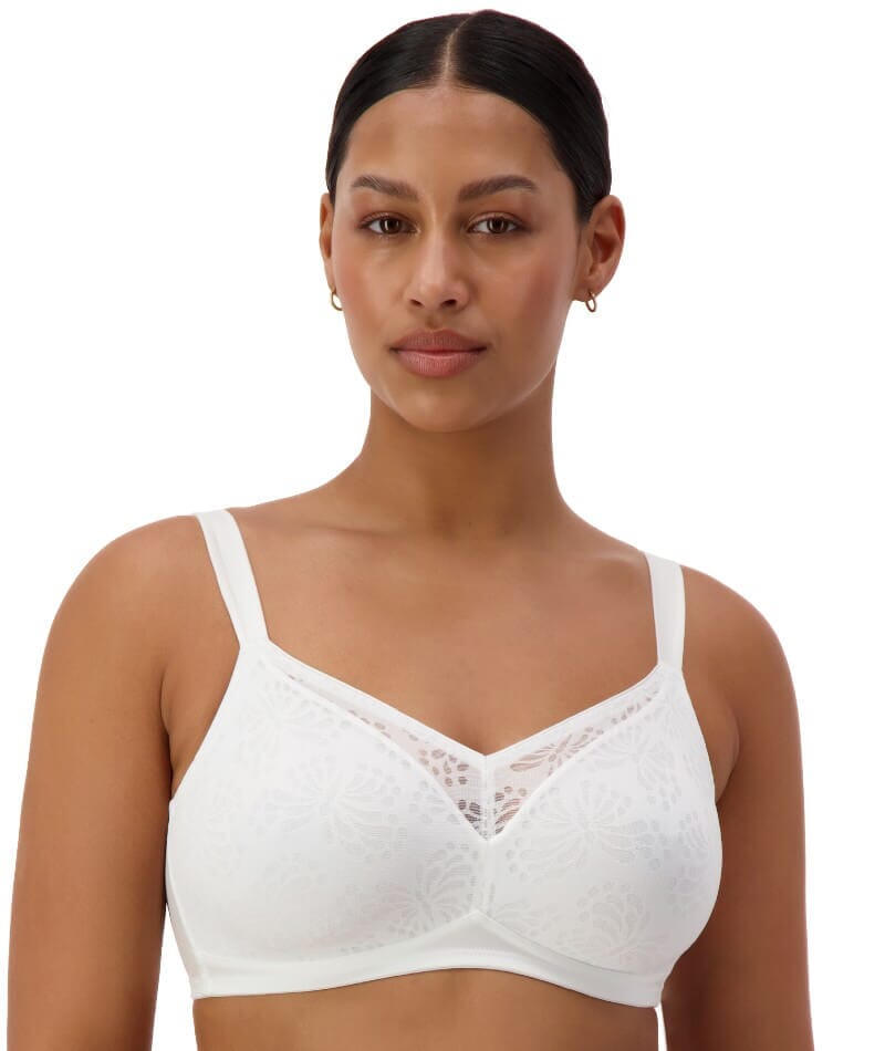 Triumph Lacy Minimiser Wire-Free Bra - White – Big Girls Don't Cry (Anymore)